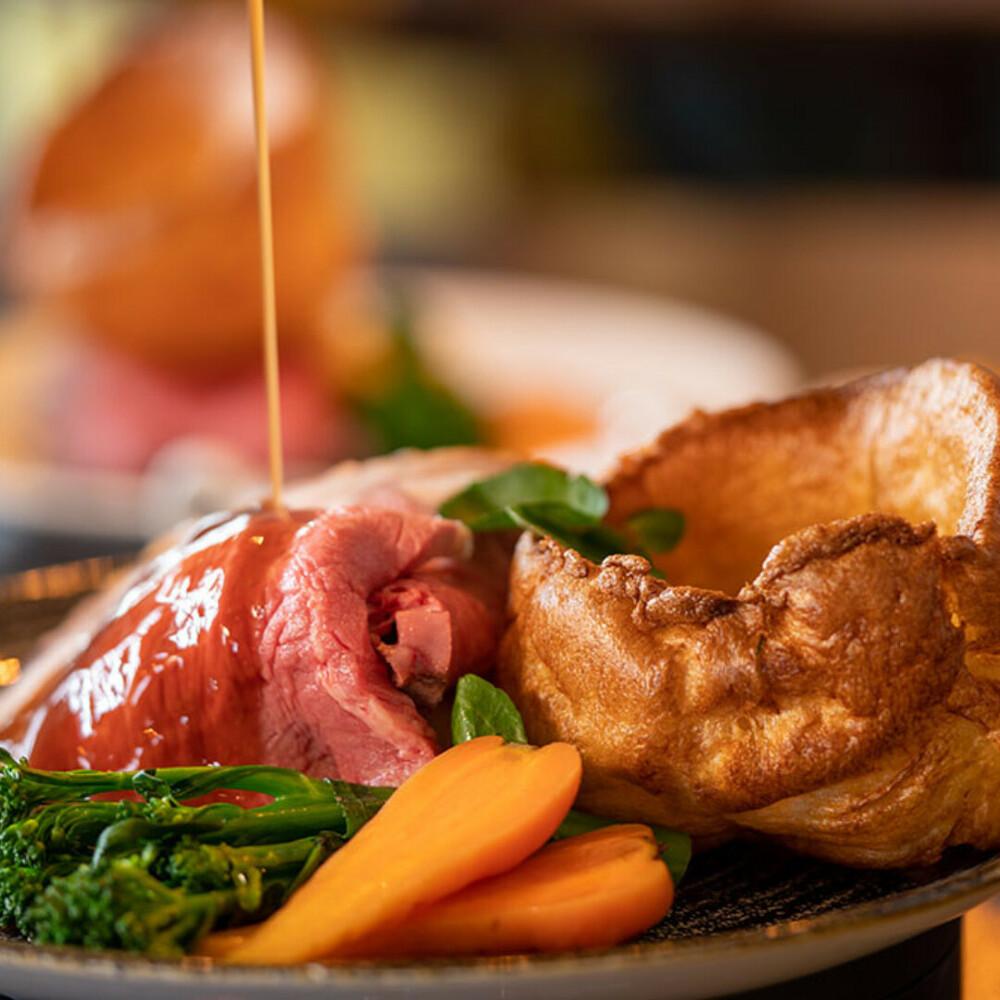 Chestfield Barn pub in Whitstable | Dining
